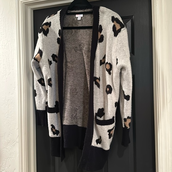 LuLaRoe | Sweaters | Lularoe Leopard Print Peyton In Faux Mohair | Poshmark